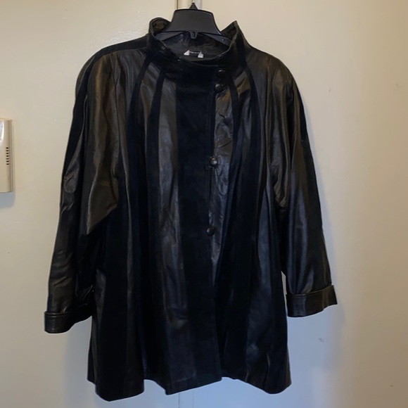 Peruzzi | Jackets & Coats | Peruzzi Italian Leather Coat | Poshmark